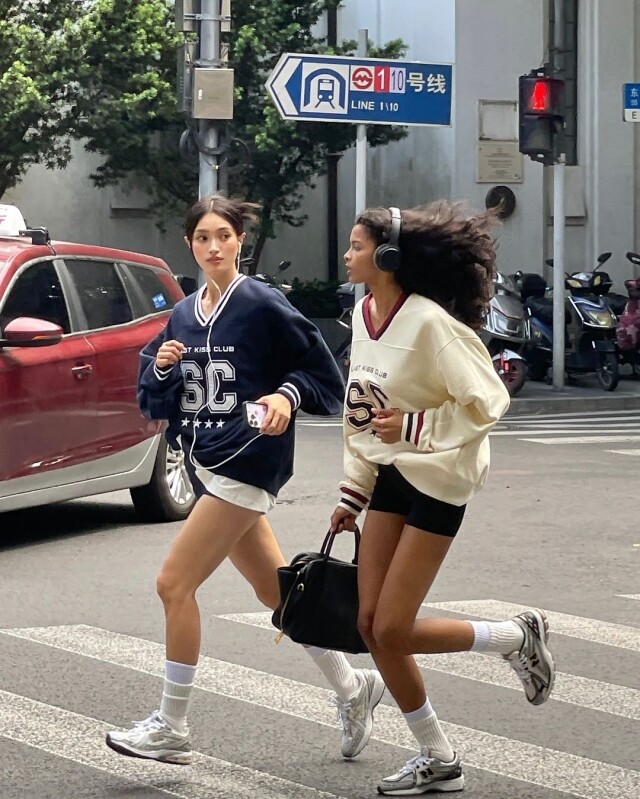 Sockgate 襪子代溝是甚麼Gen Z 從不穿哪款襪從襪子穿搭看出你的年齡長襪或短襪如何穿才顯年輕